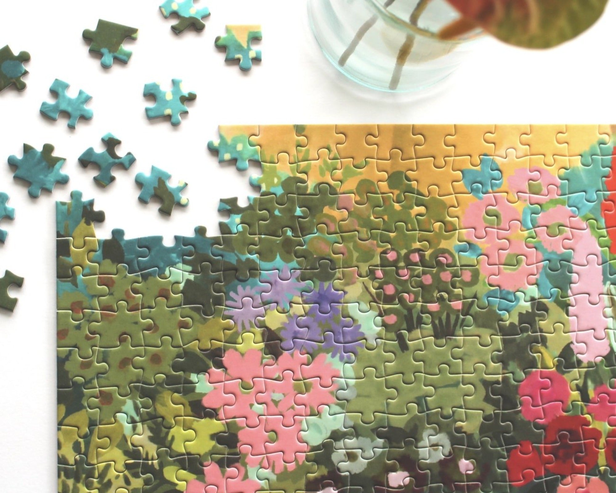 Sunbathers by Rhi James – Surf Shack Puzzles